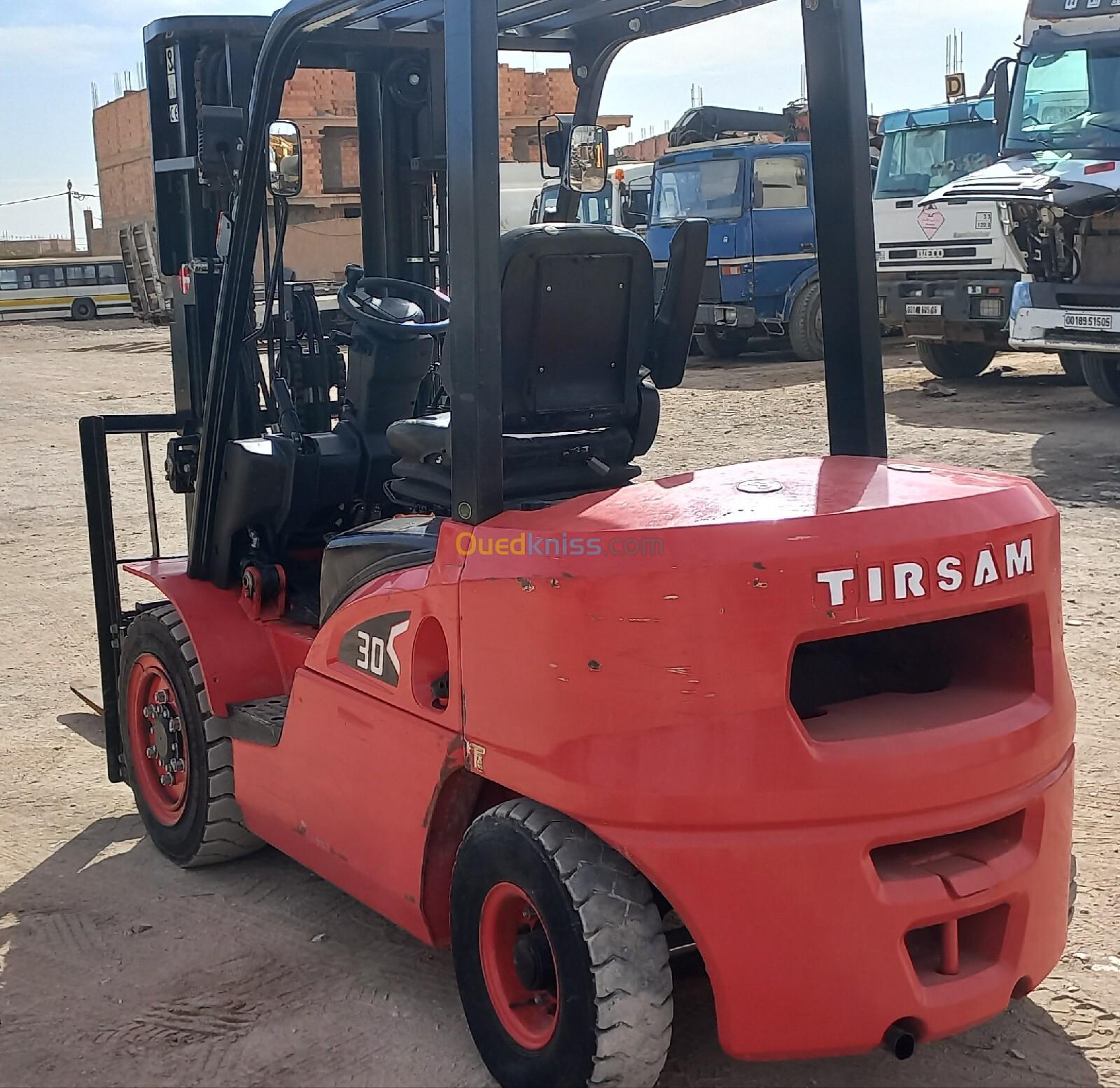 Clark Tirsam 3t 4.5m 2021 Batna Batna - Ouedkniss.com - Algérie