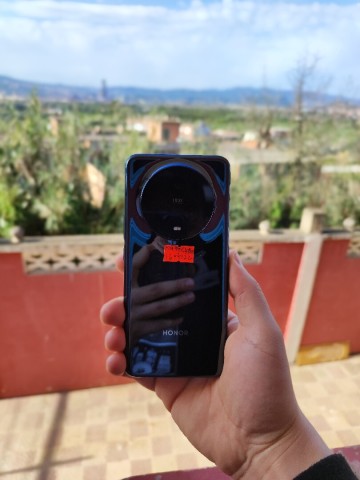 Honor Magic 5 pro جيجل الميلية - واد كنيس - الجزائر