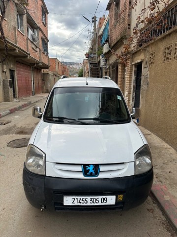 Peugeot Partner 2005 2L HDI 90 البليدة مفتاح - واد كنيس - الجزائر