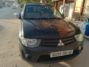 Mitsubishi L200 2010 L200 Khenchela El mahmal - Ouedkniss.com - Algérie