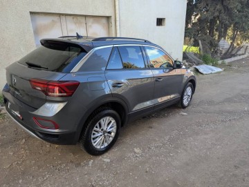 Volkswagen T-Roc 2022 Life Mila Oued endja - Ouedkniss.com - Algérie