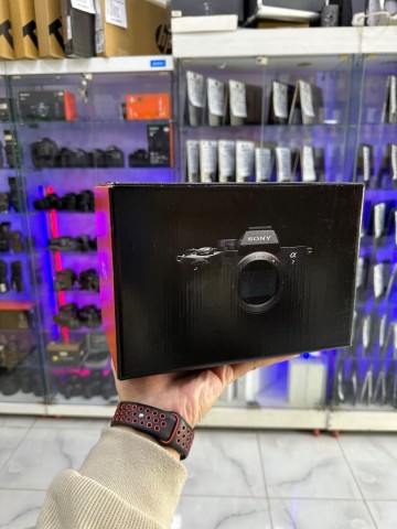 Sony A7 IV 33MP Full-Frame 4K 60p ( BODY ) NEUF الجزائر باب الزوار ...