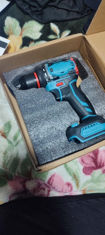 Visseuse neuf تيزي وزو تيزي وزو - واد كنيس - الجزائر