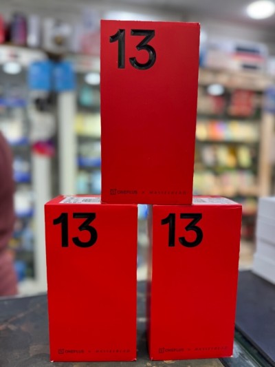 one plus 13s caractéristiques - هواتف و أكسسوارات - واد كنيس - الجزائر