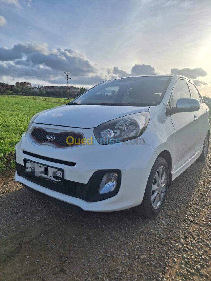 Kia Picanto 2015 Pop plus Skikda Ramdane djamel - Ouedkniss.com - Algérie