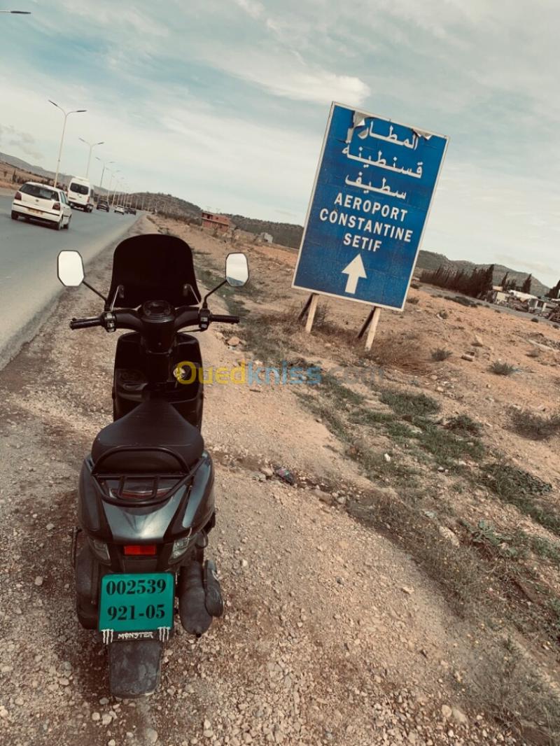 VMS Cuxi estate X 2021 Batna Teniet el abed - Ouedkniss.com - Algérie