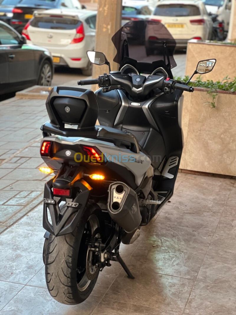 Yamaha Timax dx 2019 Alger Ain benian - Ouedkniss.com - Algérie
