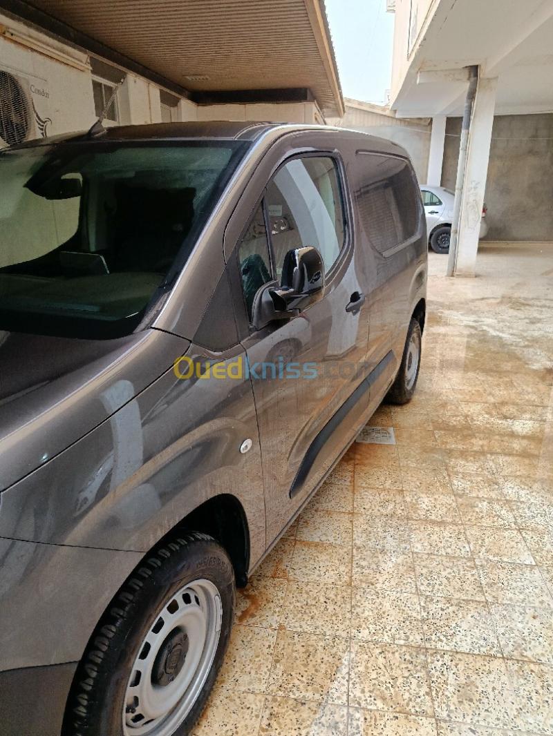 Fiat DOBLO Italy 2024 - Ouargla Algeria Fiat DOBLO Italy 2024 - Ouargla Algeria